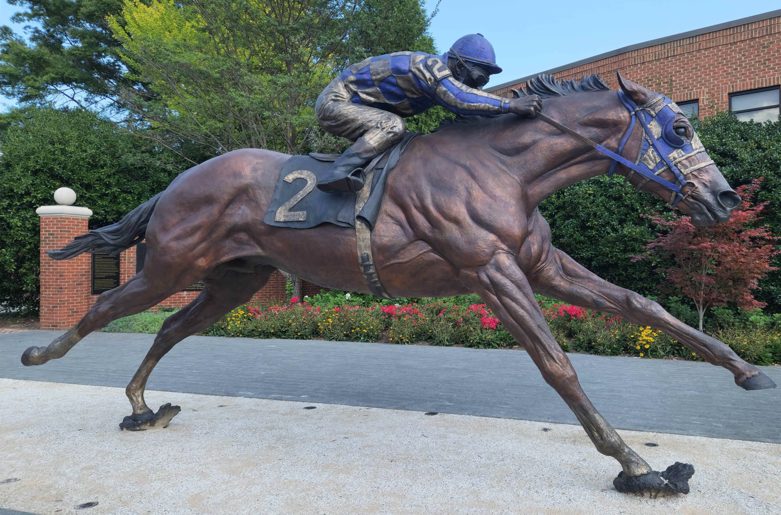 Legendary American Thoroughbreds: The Most Famous Racehorses in History ...